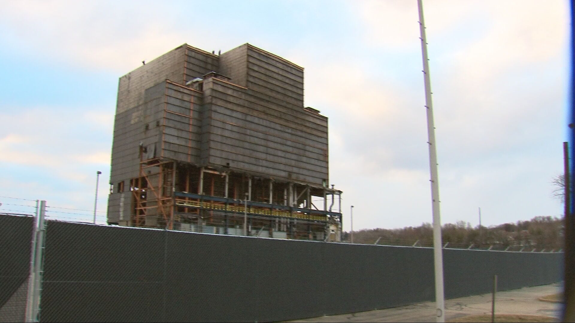 Community prepares for demolition of Cheswick power plant boiler house