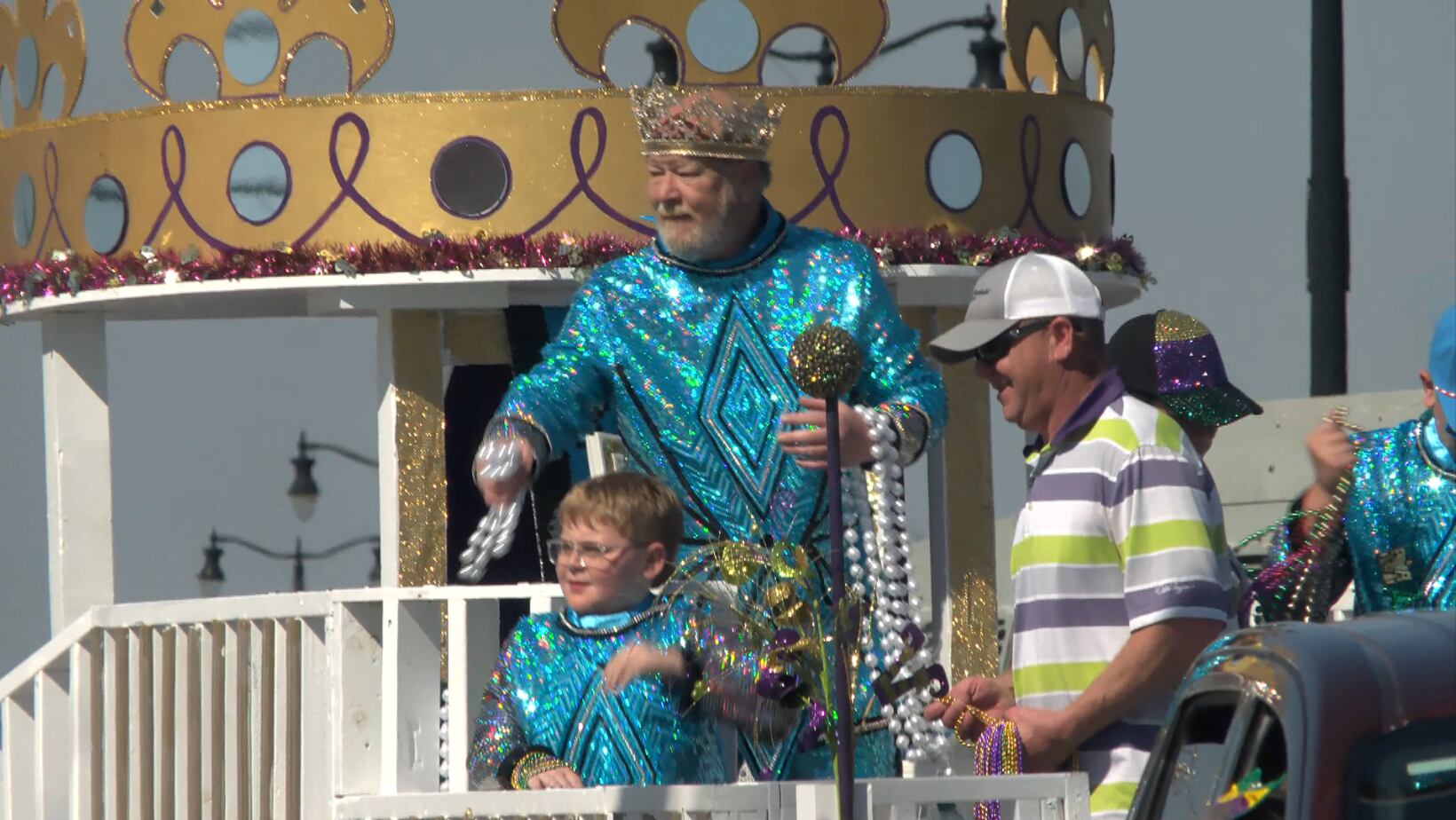 King Jupiter, Queen Leda lead 56th Krewe of Gemini Parade in Gulfport