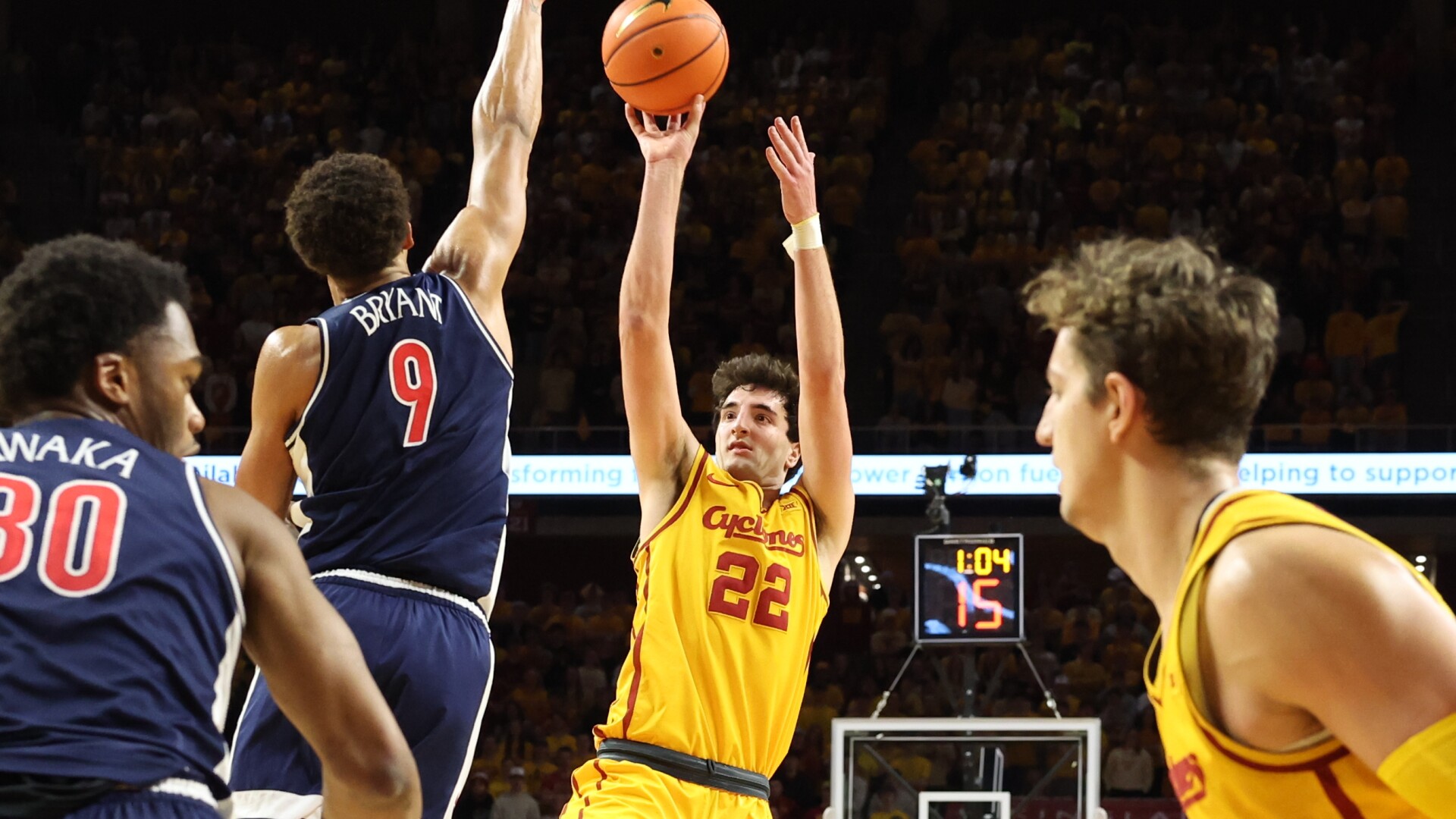 Momcilovic scores 17 and No. 9 Iowa State survives for 84-67 win ...