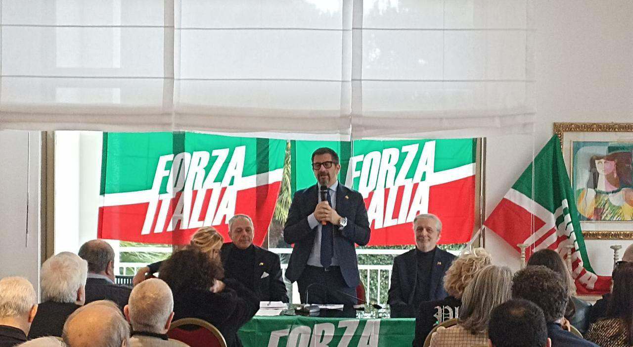 Bordata del sindaco Silvetti a Spacca (senza nominarlo): «Caro ... Bordata del sindaco Silvetti a Spacca (senza nominarlo): «Caro ...