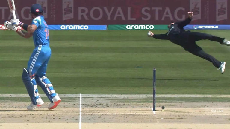 'Whoever Said Kiwis Can't Fly Never Saw...', Glenn Phillips’ Gravity ...