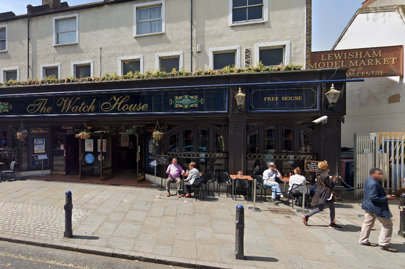 Murder probe launched as man dies in Wetherspoons 'disturbance'