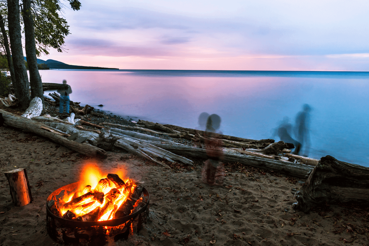 Top 10 Outdoor Adventures in the Great Lakes Region