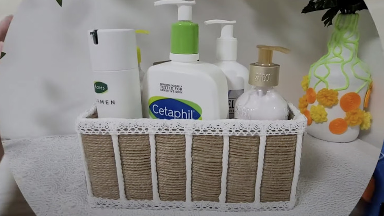 DIY An Affordable Storage Basket For Your Home Using Toilet Paper Rolls