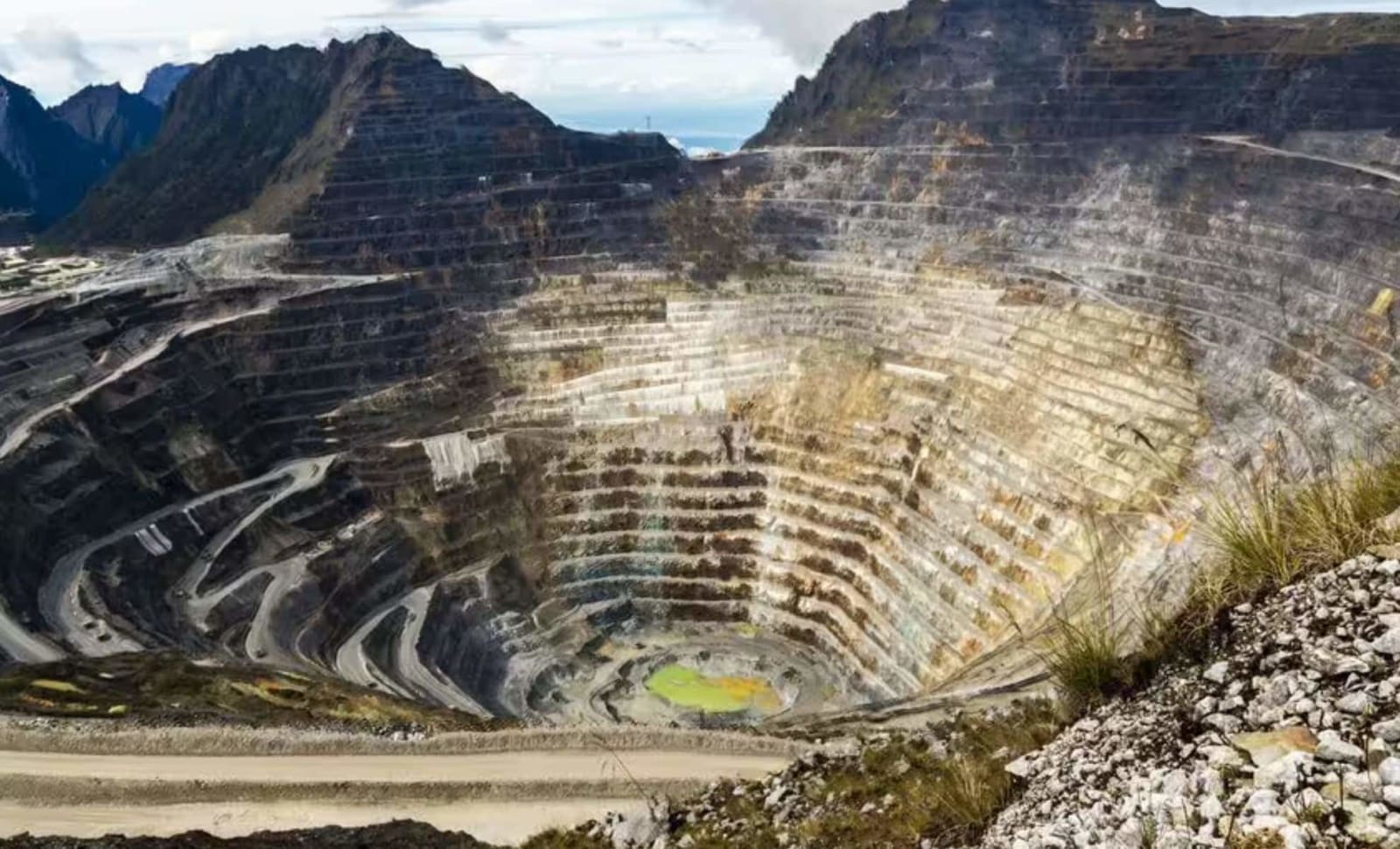 Inside World’s Largest and Richest Gold Mine—A $40 Billion Treasure Trove