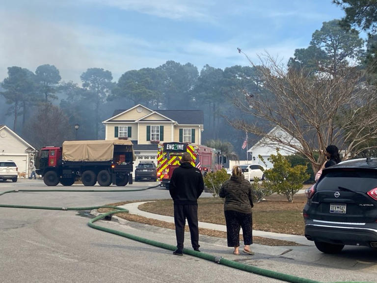 LIVE UPDATES: 400-plus firefighters working on Carolina Forest blaze ... LIVE UPDATES: 400-plus firefighters working on Carolina Forest blaze ...