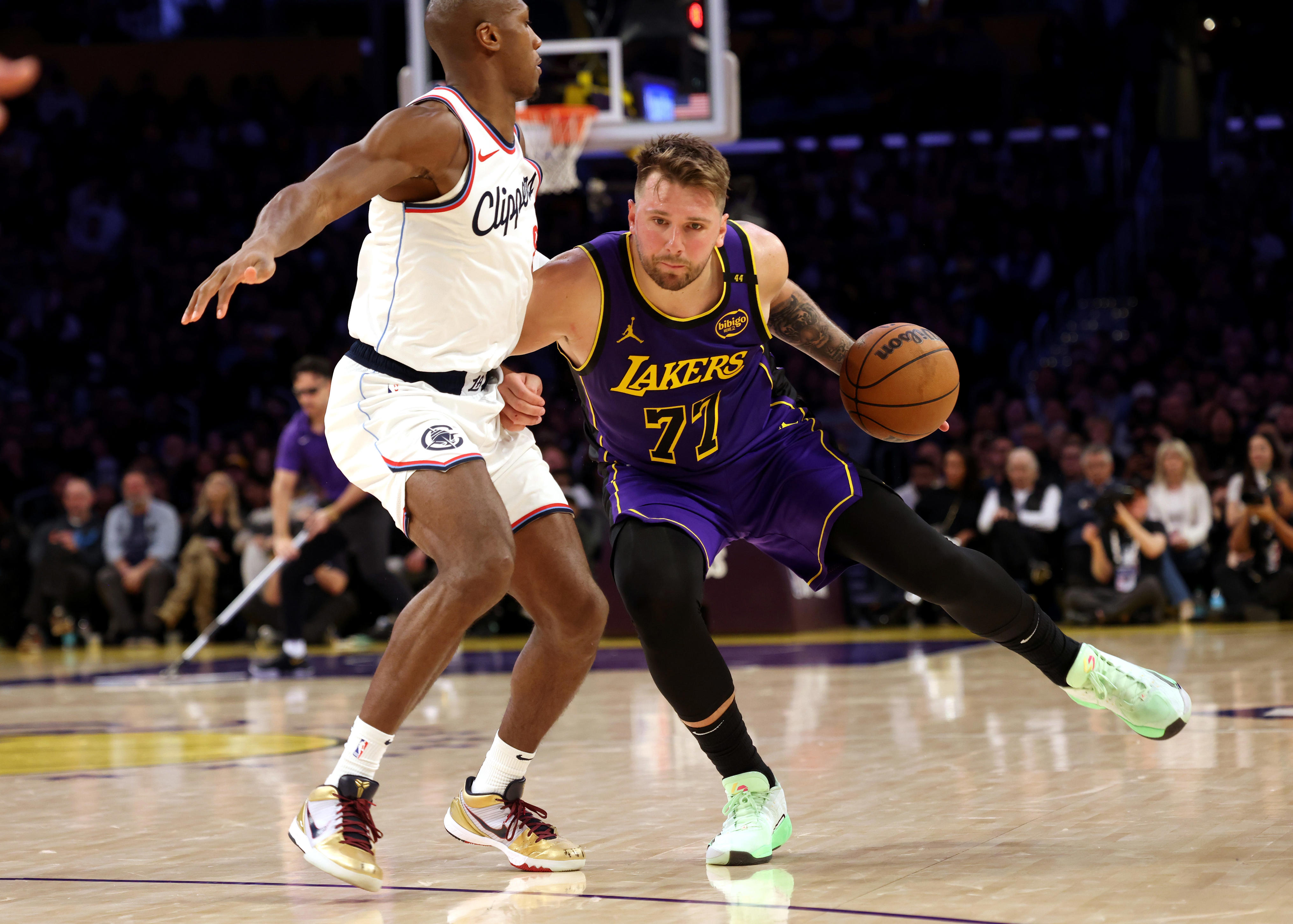 How to watch Lakers vs Clippers today: Time, TV channel