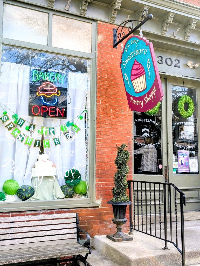 Sweetsboro Pastry Shoppe: A Classic Neighborhood Bakery in Swedesboro