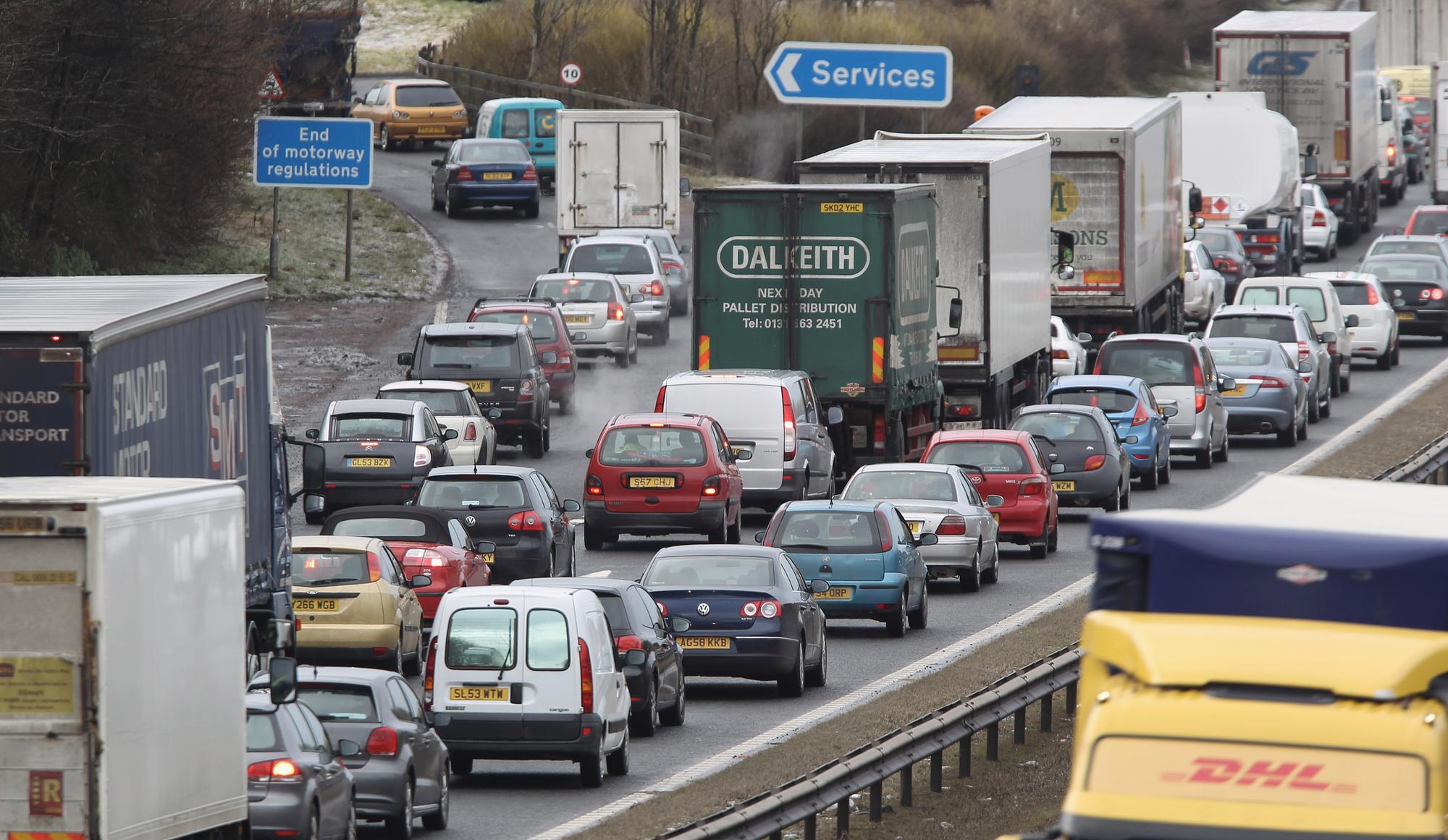 Drivers on M8 at Livingston facing long delays after two vehicle crash ...
