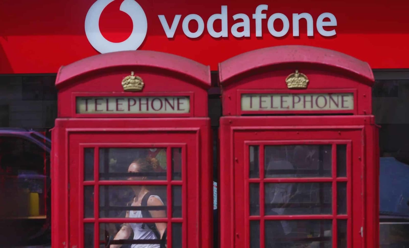 Vodafone Customers Can Now Claim £150 Shopping Vouchers – Here’s How