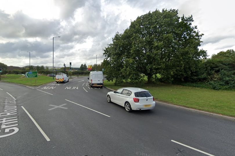 Nuneaton McDonald's and Griff island traffic lights hit by power cut