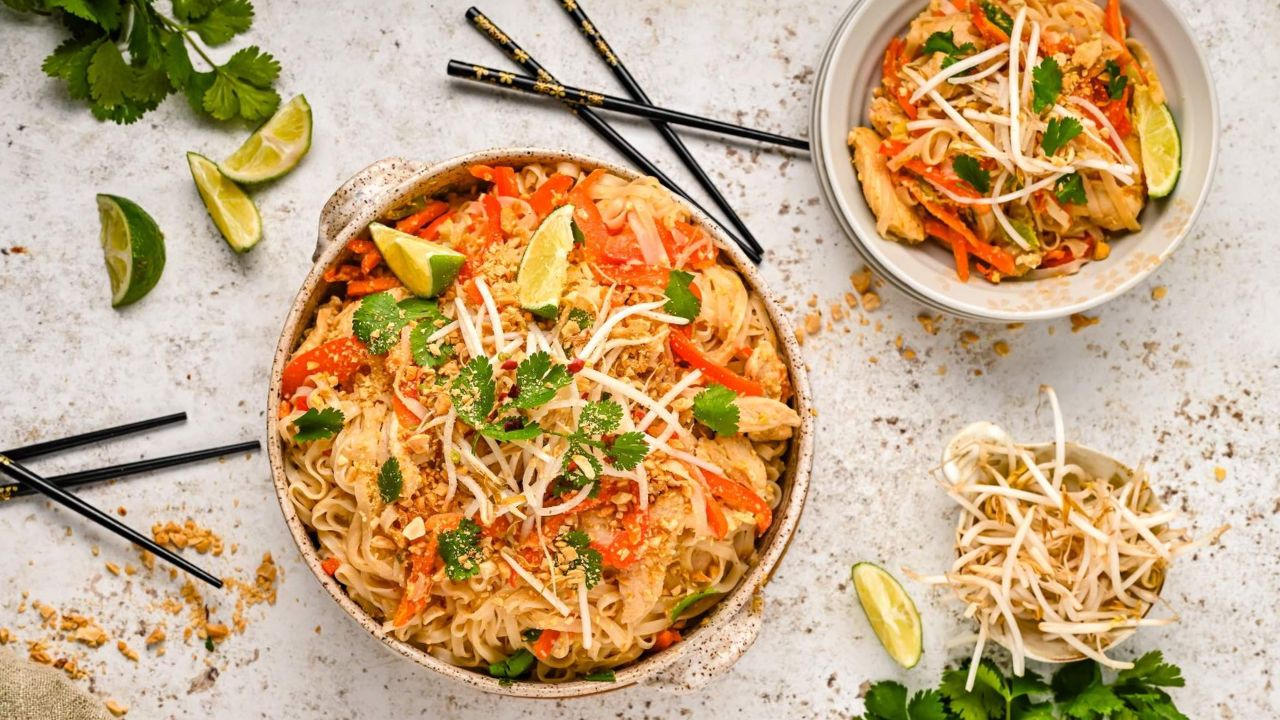 Fix Your Boring Dinner Fast With 19 Delicious Thai Recipes