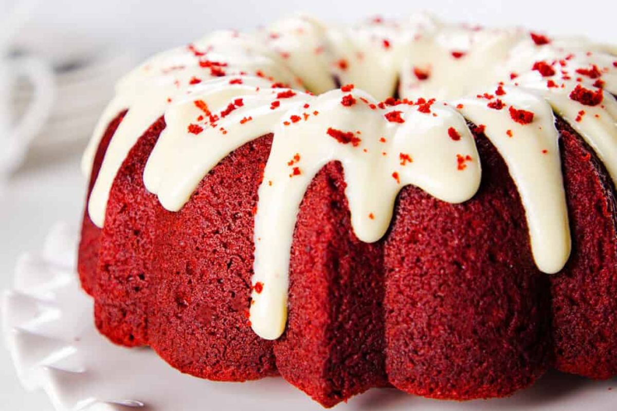These 17 Red Velvet Recipes Will Ignite a Serious Craving