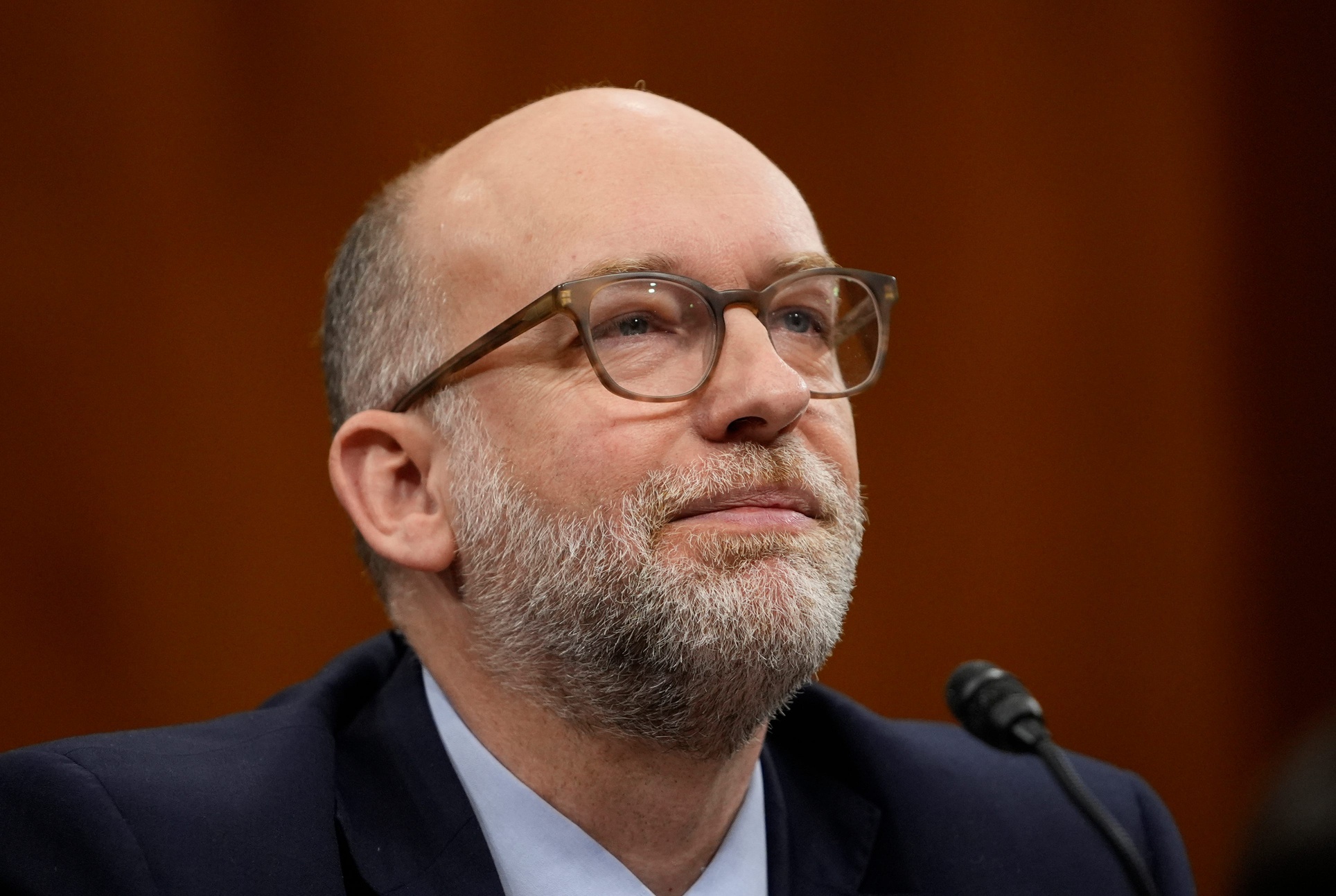 New Trump executive order to set standards for federal agencies