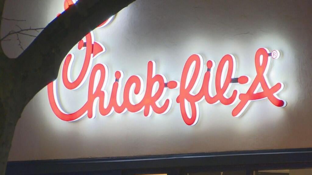 Off-duty Boston police officer saved lives during deadly shooting ...