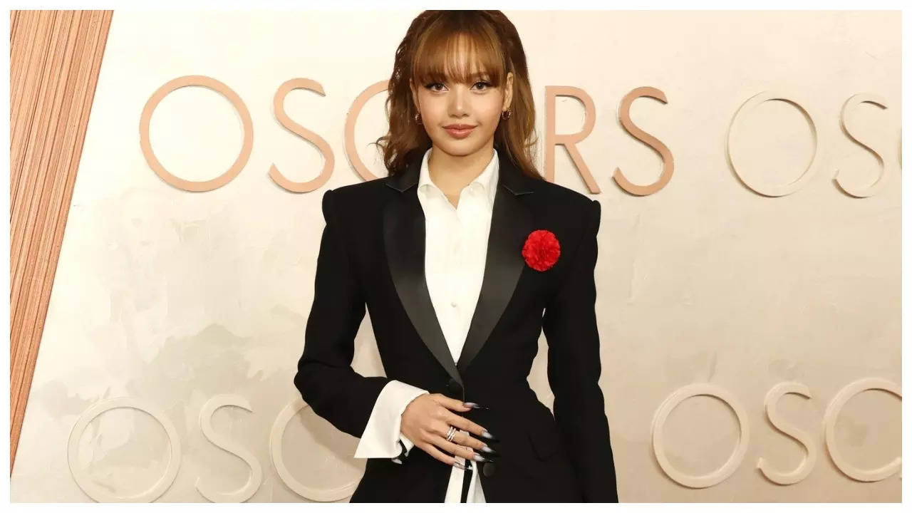 Oscars 2025 Red Carpet: Lisa stuns in deconstructed tuxedo dress, Fans ...
