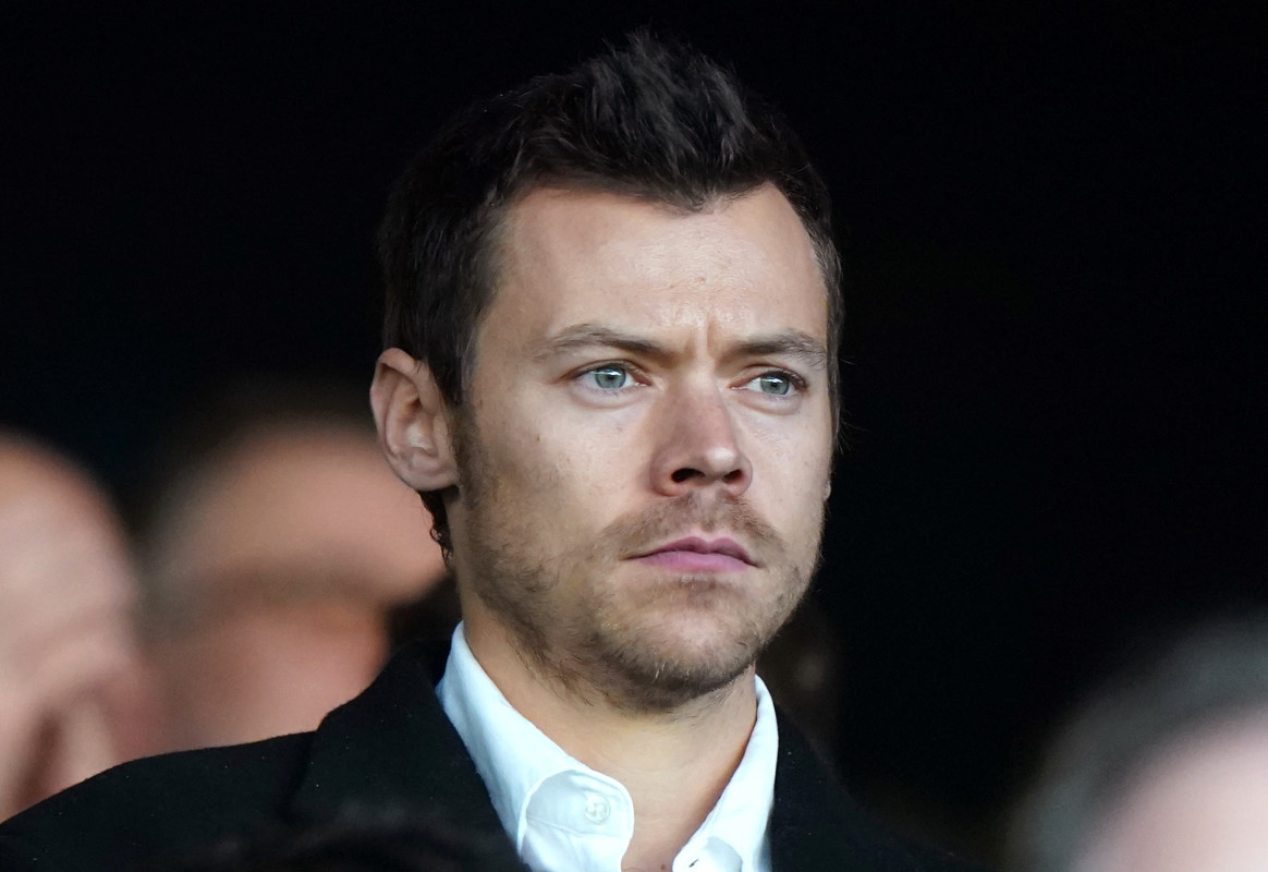 Harry Styles Spotted Running a Marathon As Fans Say He’s ‘Everywhere ...