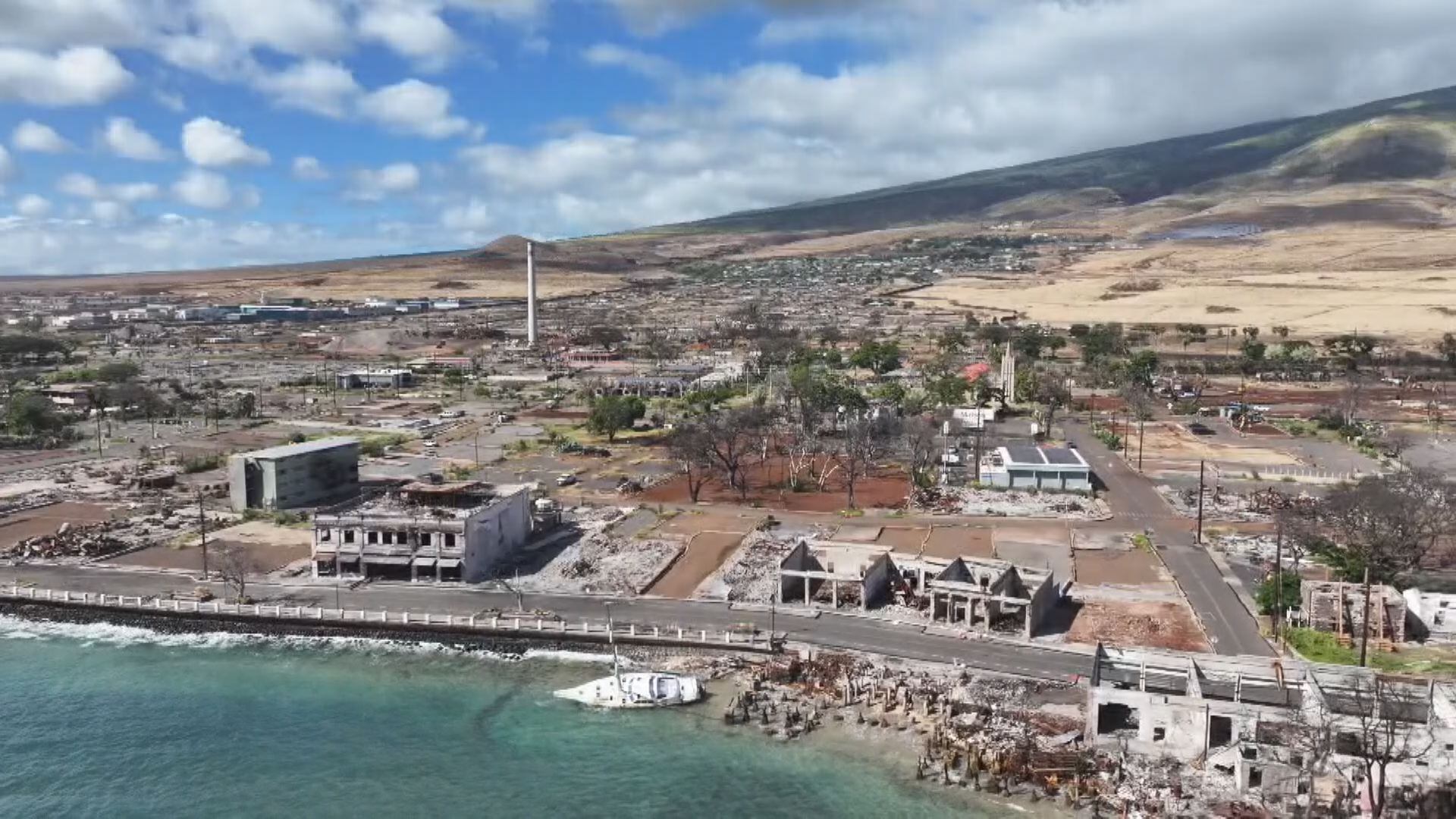 Hawaii sues oil companies despite lawsuit by Trump administration