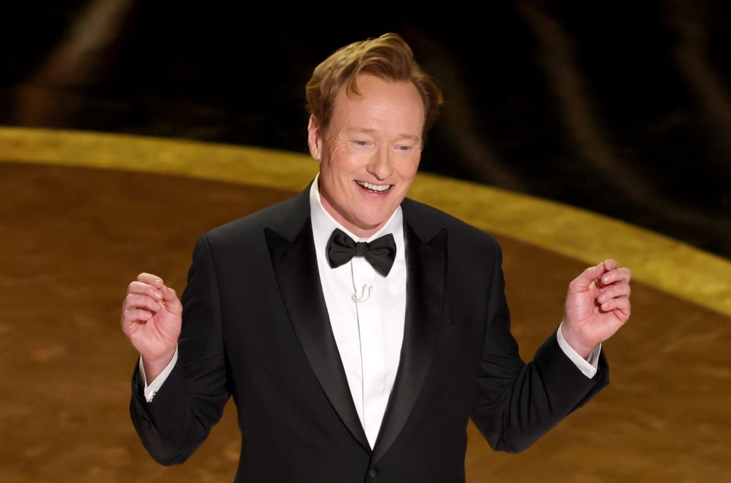 Conan O'Brien Opens the 2025 Oscars With a Sandworm From ‘Dune' Playing ...
