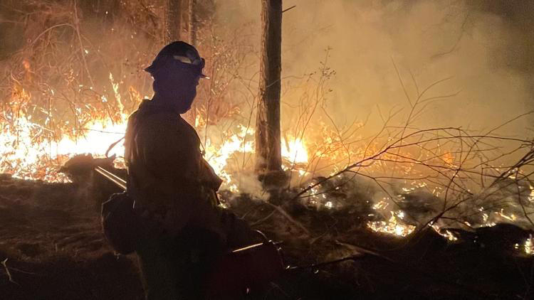 Crews battling multiple fires across Smith County