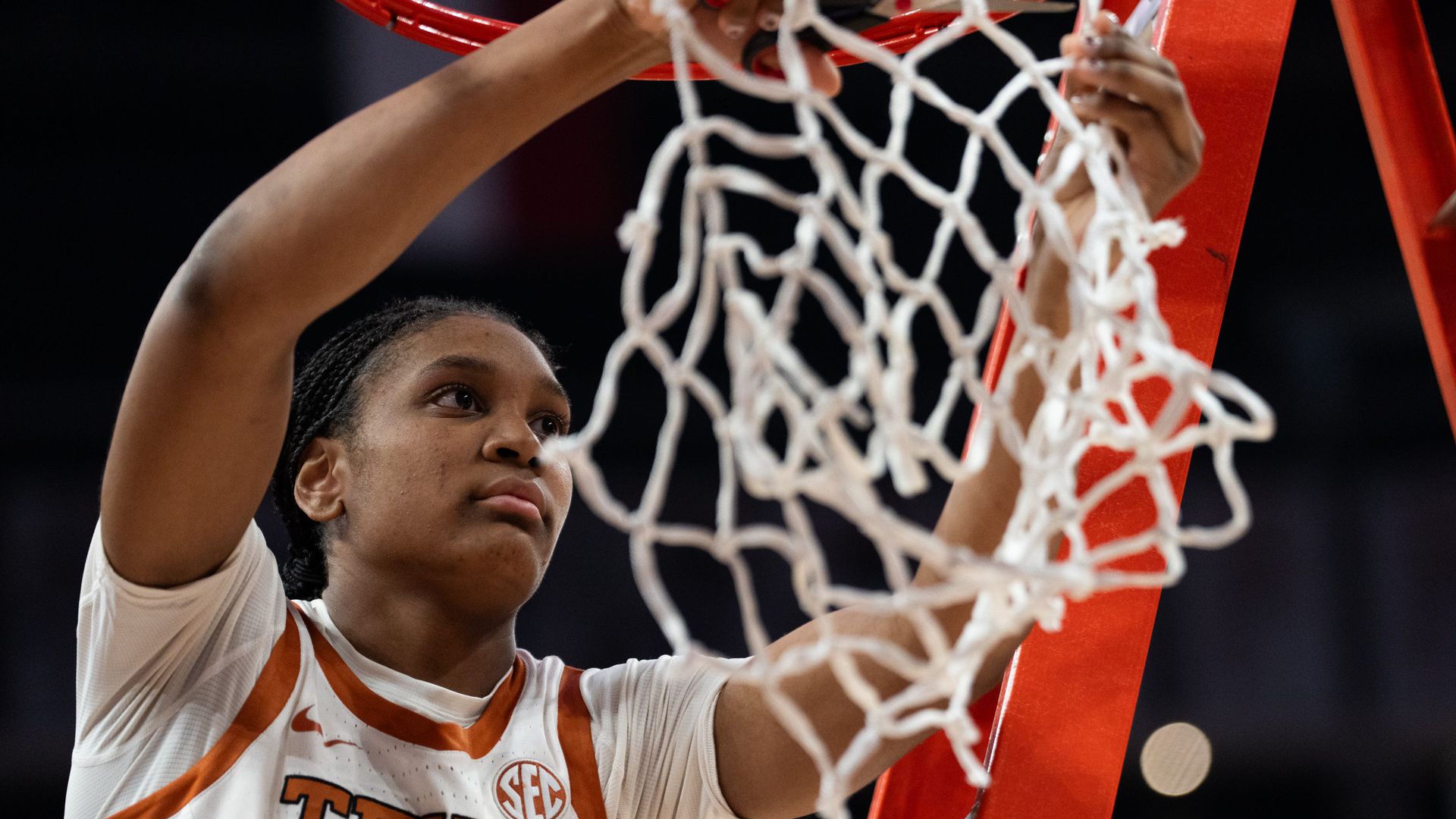 Top-ranked Texas WBB wins share of regular season title in program’s ...
