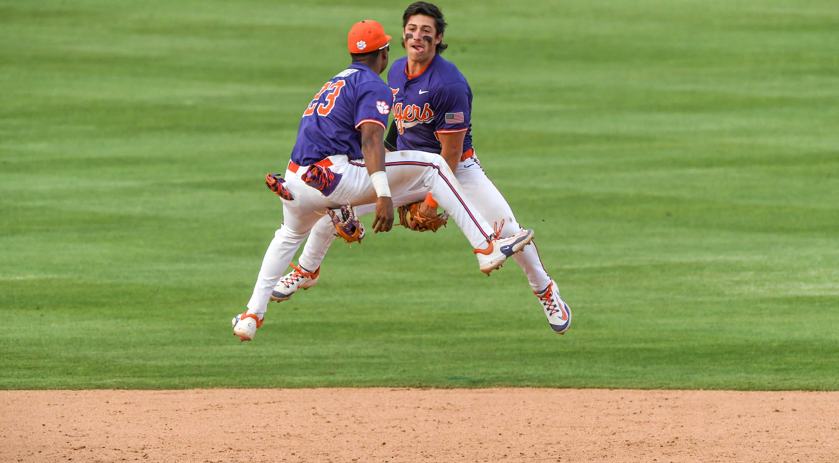 Clemson baseball vs Georgia Tech final score: Tigers take series after comeback win