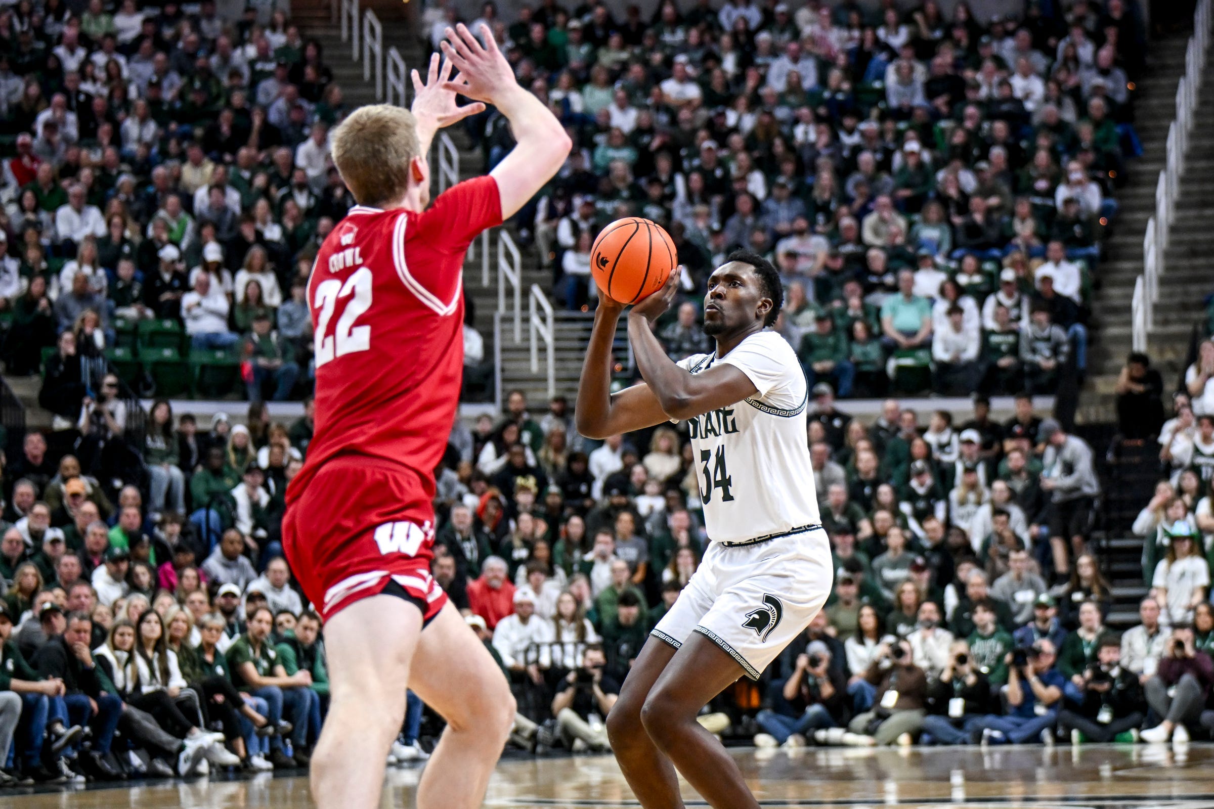 PF Xavier Booker has made the decision to enter the NCAA transfer portal