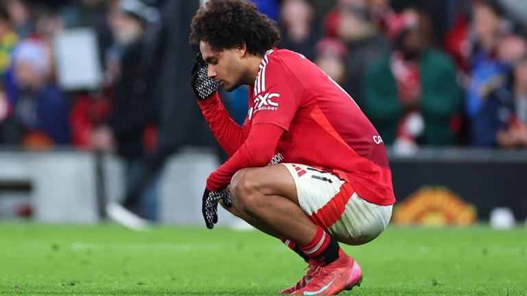 Manchester United crash out of FA Cup in penalty shootout loss to ...