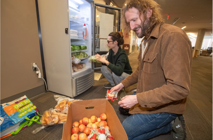 ‘Closing the gap:’ VCU’s Ram Pantry receives $500K grant to fight food ...