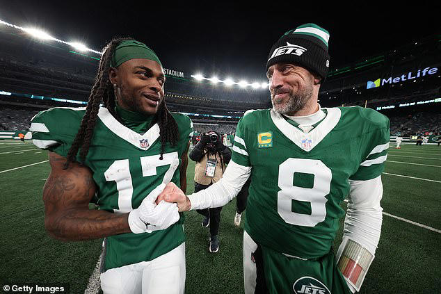 Jets make Davante Adams decision after close friend Aaron Rodgers' New ... Jets make Davante Adams decision after close friend Aaron Rodgers' New ...
