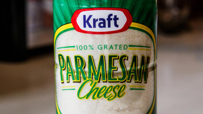 How To Tell If The Parmesan You're Buying Is The Real Deal