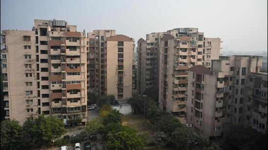 Signature View: DDA issues vacating SOPs, rent start date still unclear