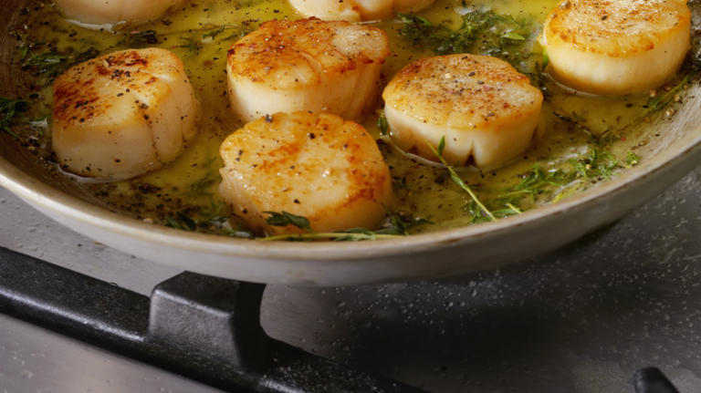 The Foolproof Method To Test Whether Your Scallops Are Wet- Or Dry-Packed