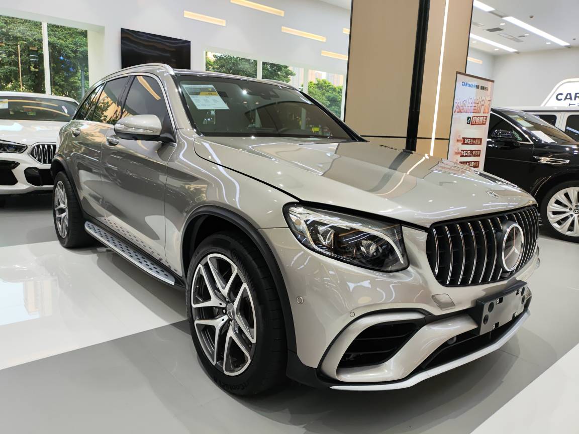 奔驰 奔驰GLC AMG 2018款 AMG GLC 63 4MATIC+实拍图