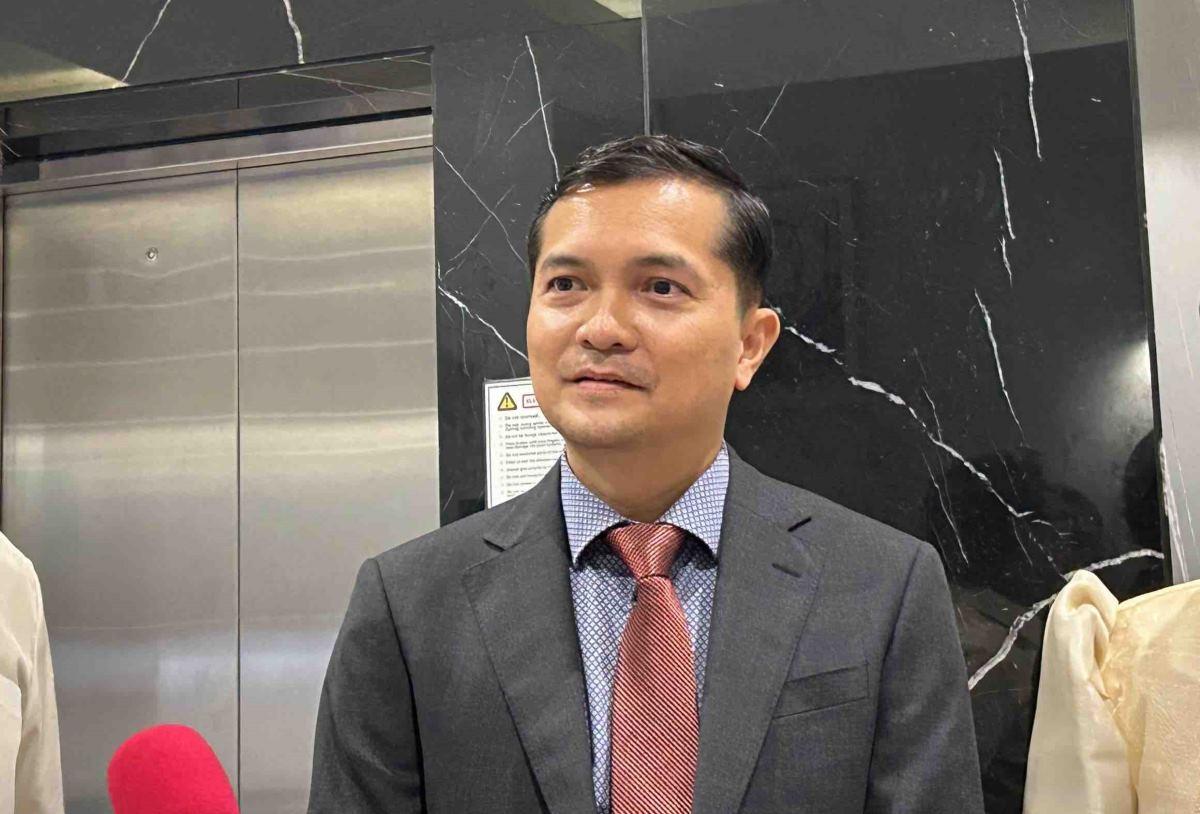 Jay Ruiz in the process of divesting shares from co-founded firm — Palace