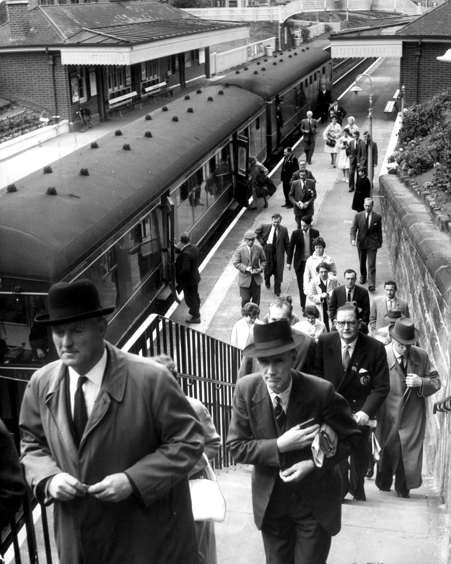 14 forgotten Edinburgh railway stations including Gorgie East, Leith ...