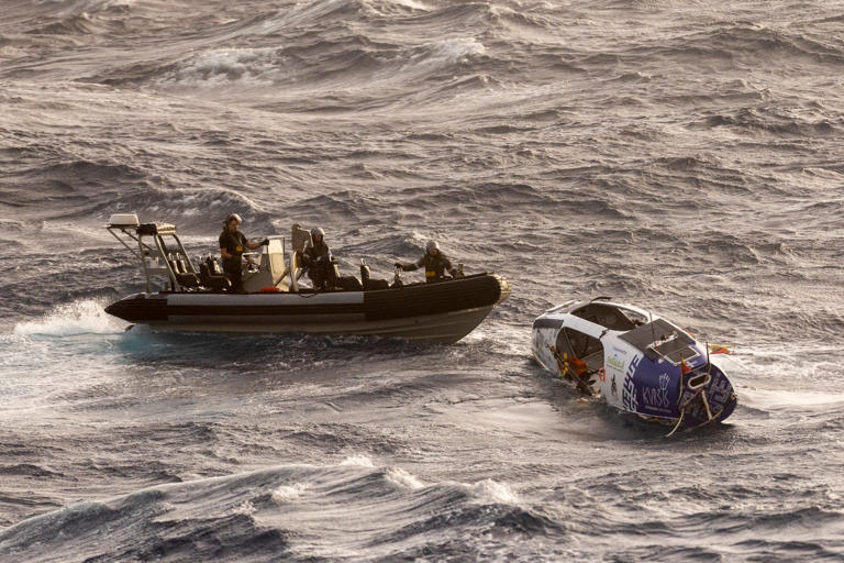 Australian navy rescues adventurer who hit a cyclone while rowing ...