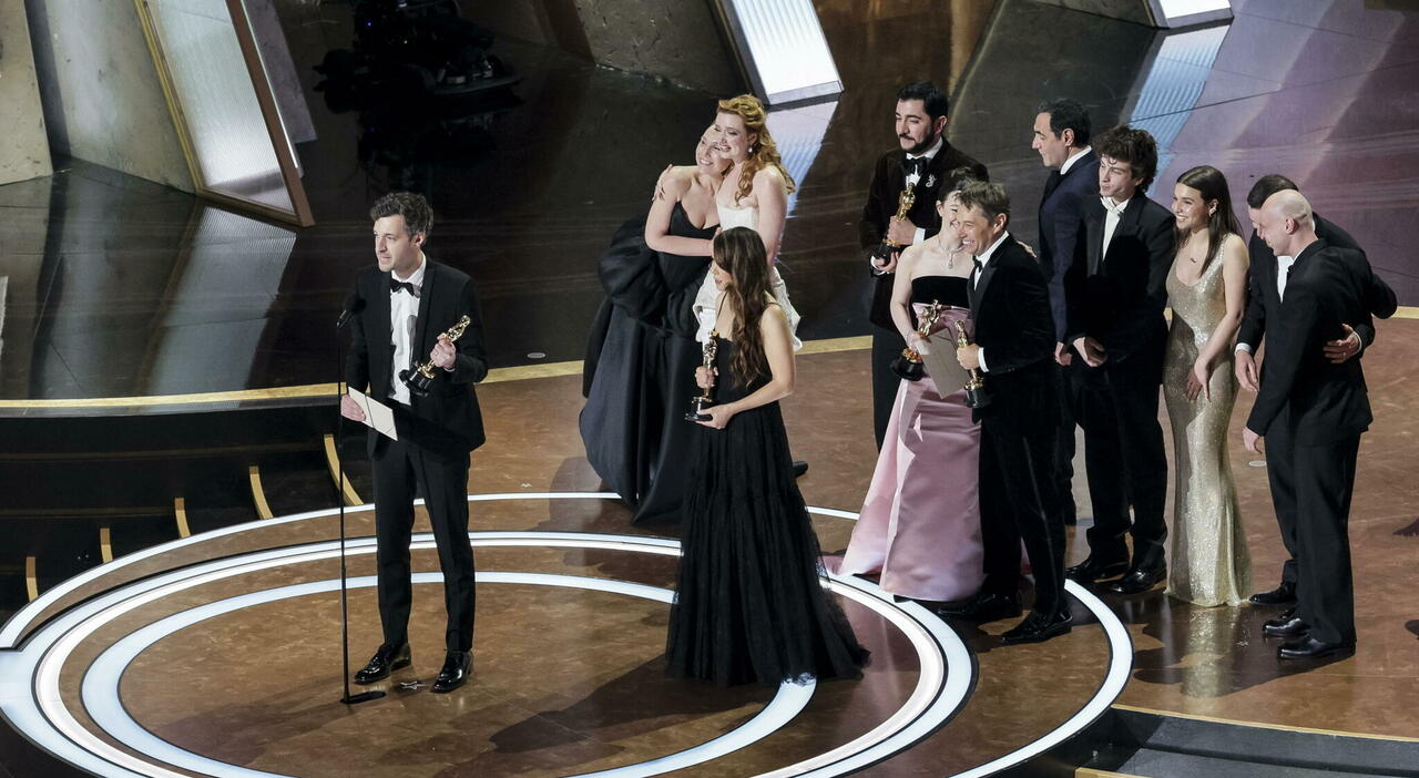 Anora, il film che ha trionfato agli Oscar 2025: cast, trama, genere ...