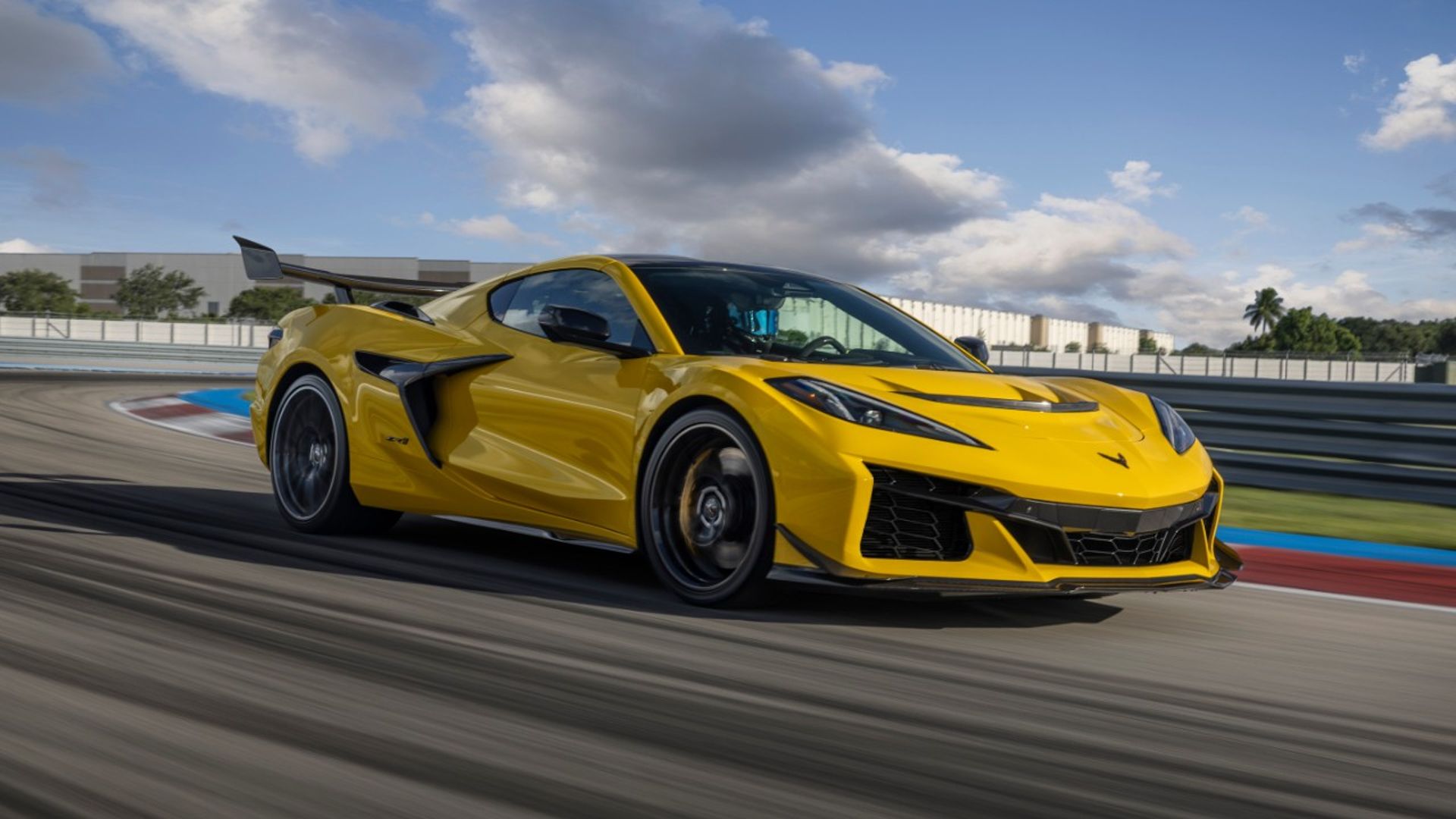 The only Japanese car that can leave the Corvette C8 ZR1 in the dust