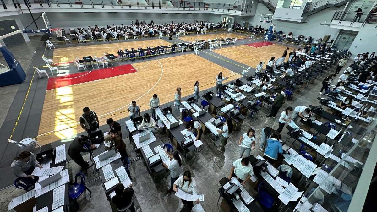 Comelec sets to finish printing Eleksyon 2025 ballots by March 15