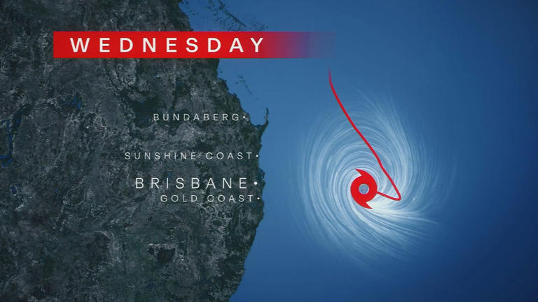 'Window closing' as Cyclone Alfred approaches coast