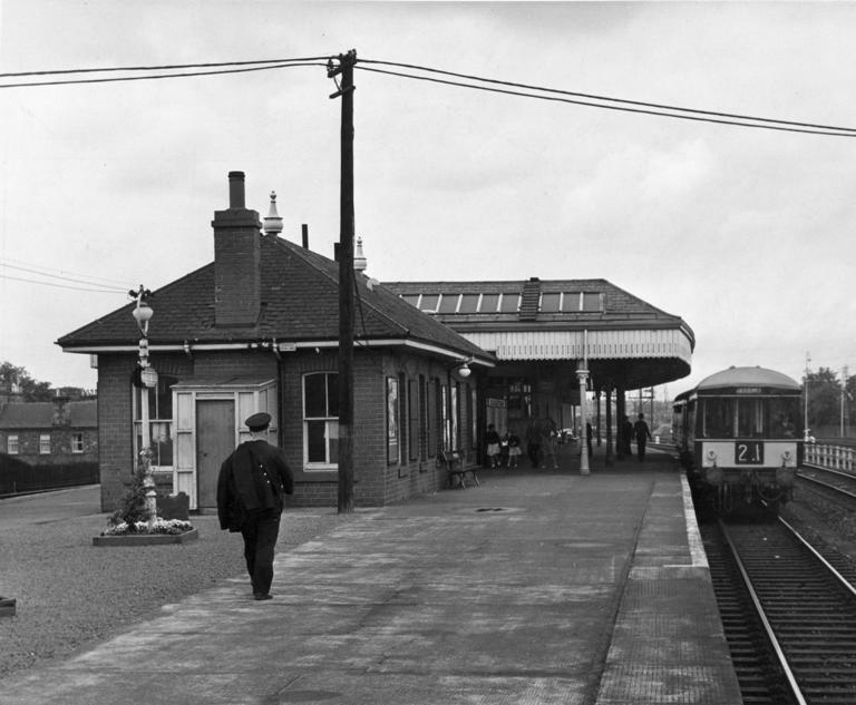 14 forgotten Edinburgh railway stations including Gorgie East, Leith ...