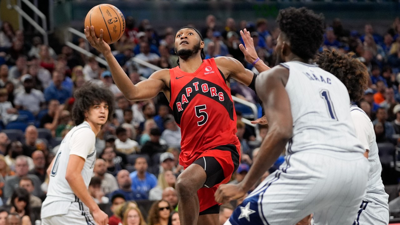 Raptors’ Immanuel Quickley gives fans a glimpse of his best self in win ...