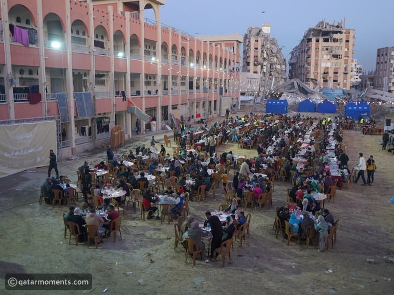 Qatar Charity Hosts Gaza’s Largest Iftar Serving Over 7,000