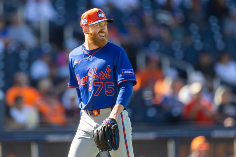 Reed Garrett navigating a completely different type of spring training ...