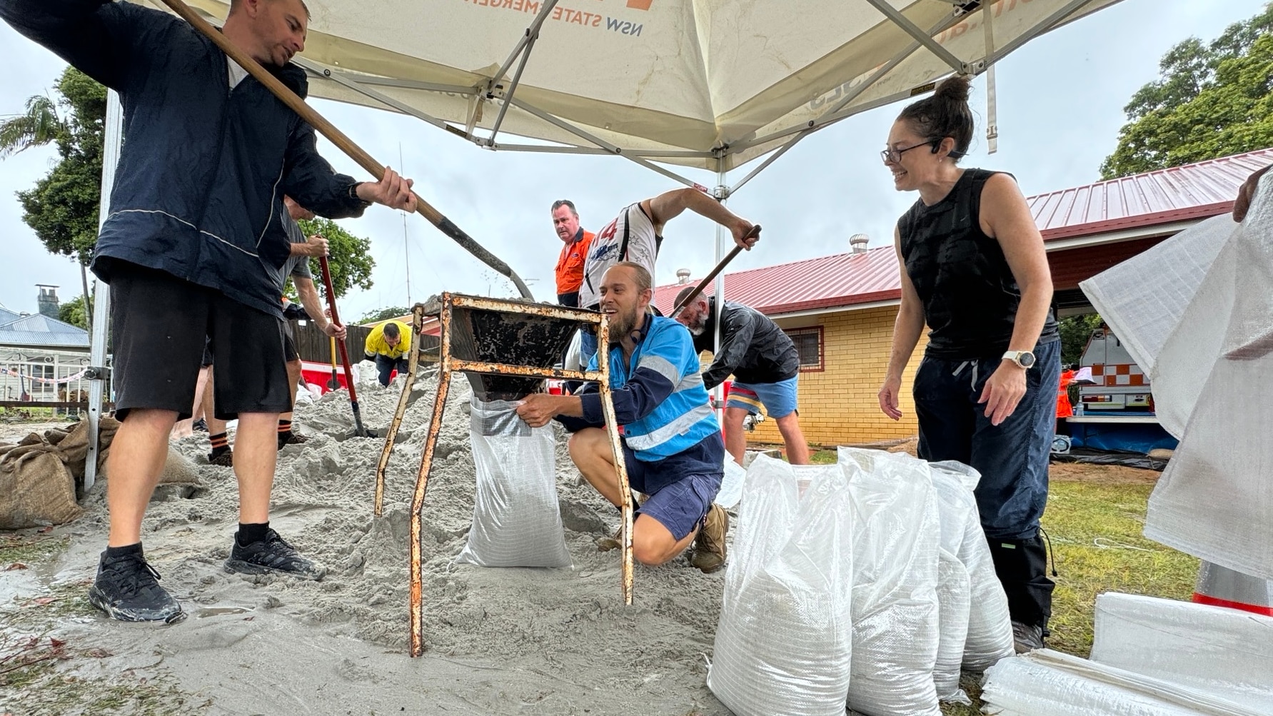 Cyclone Alfred's frenzy of preparations turns to an anxious wait for ...