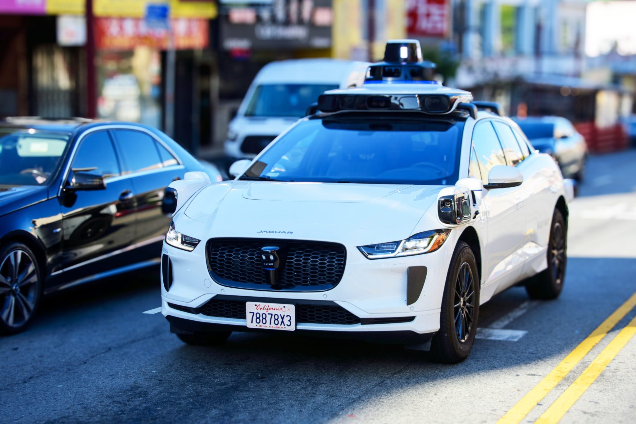 Self-driving taxis are speeding ahead in America—so why is Europe still ...
