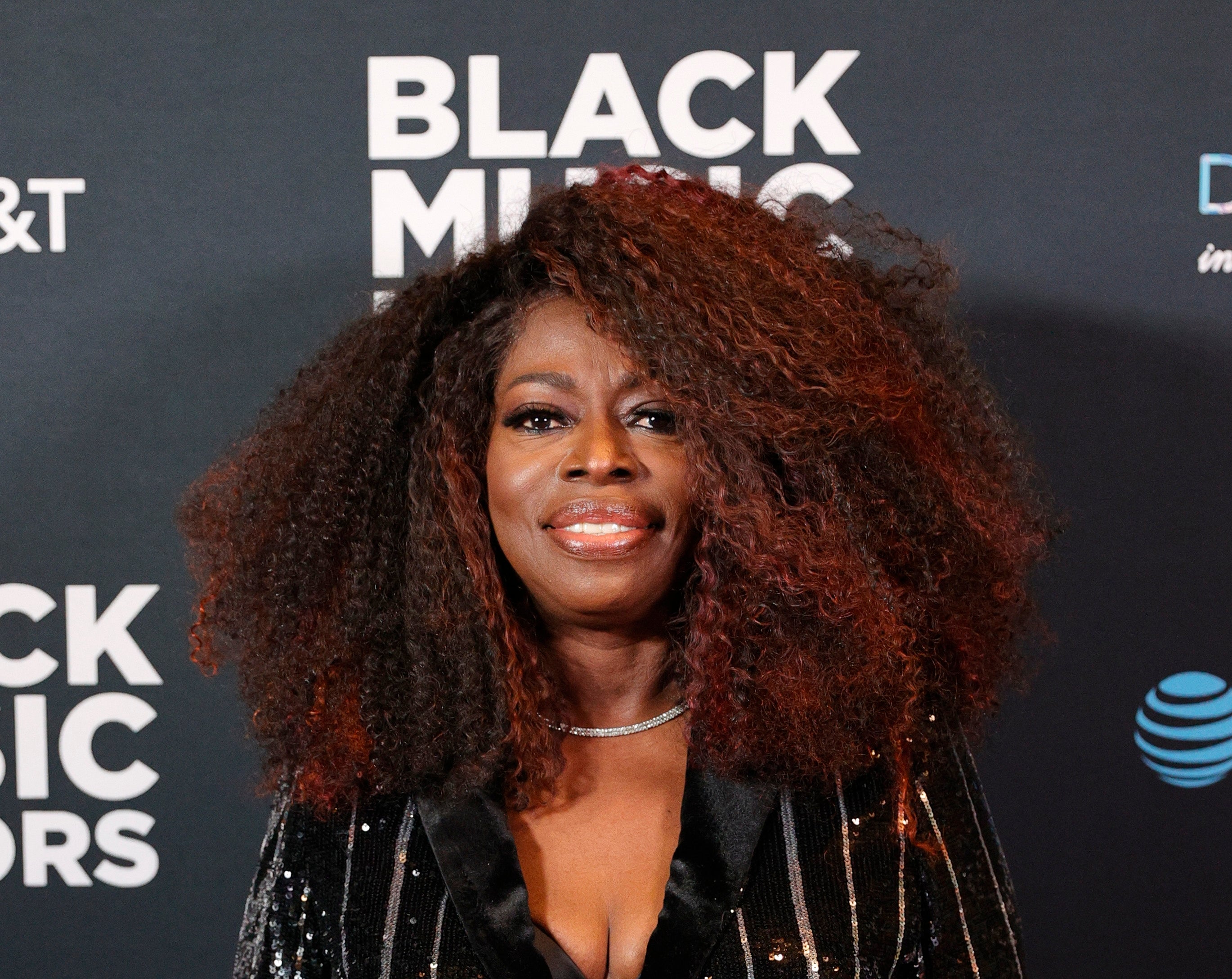 Jennifer Hudson, MC Hammer lead tributes for R&B singer Angie Stone