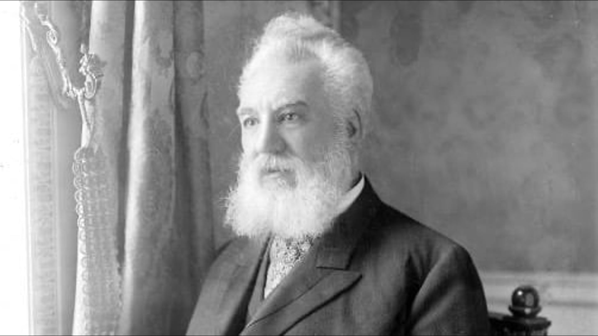 ¿Quién fue Alexander Graham Bell?