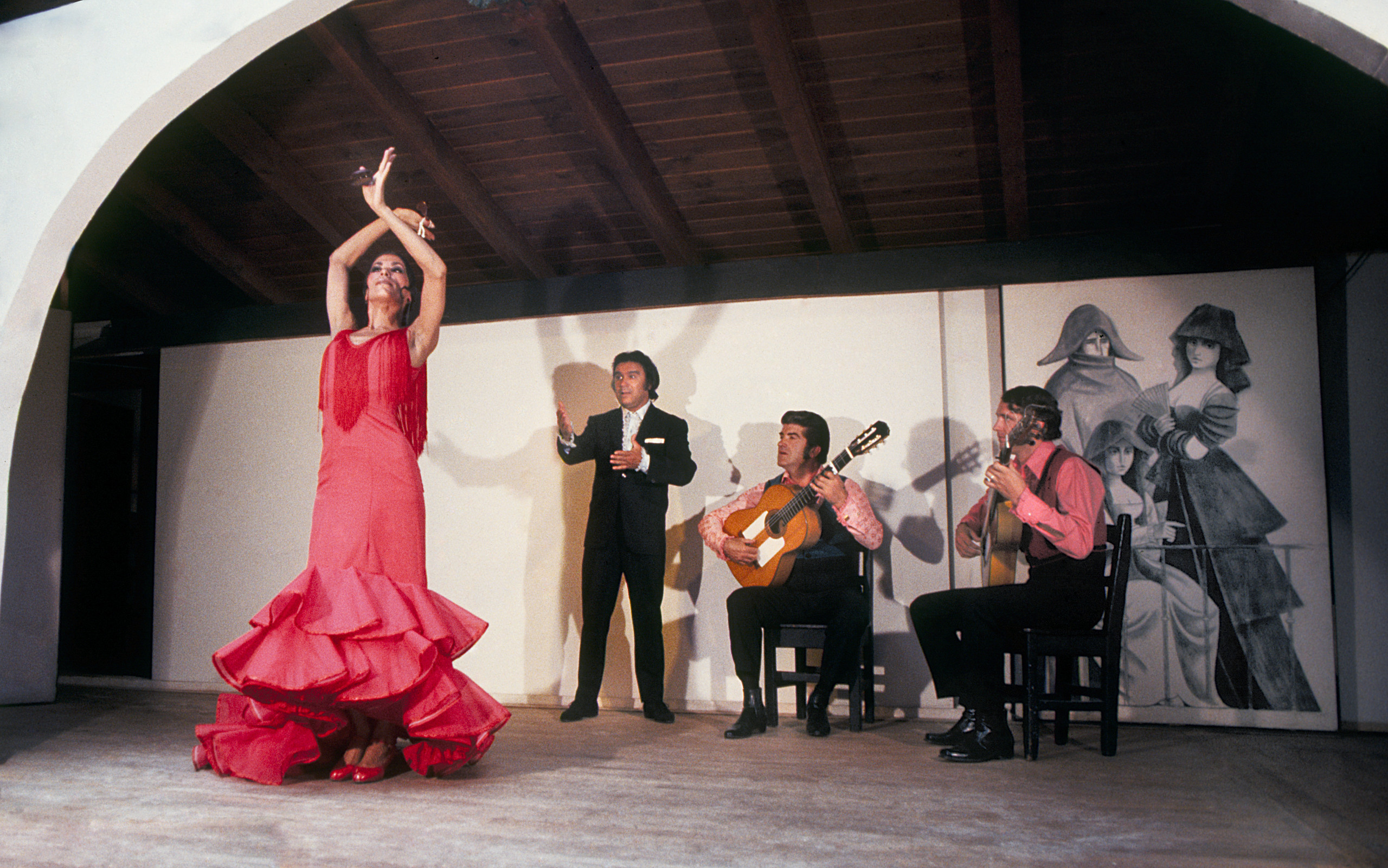 Explorando el flamenco: su origen y desarrollo a lo largo del tiempo
